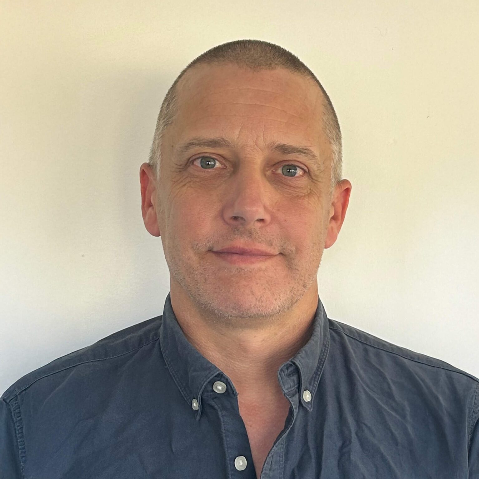 Martin Bell - Artist - Tolarno Galleries